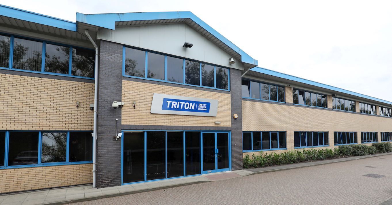 Triton team raises funds for local children’s hospice | Heating ...