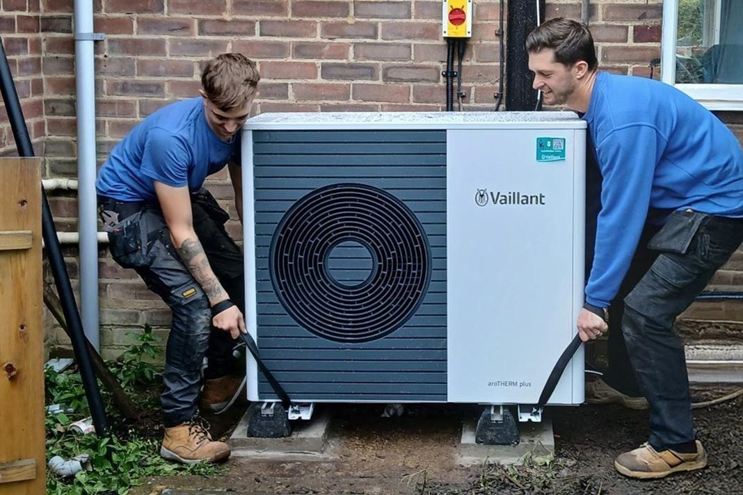 Sureserve marks Vaillant heat pump installation milestone | Heating ...